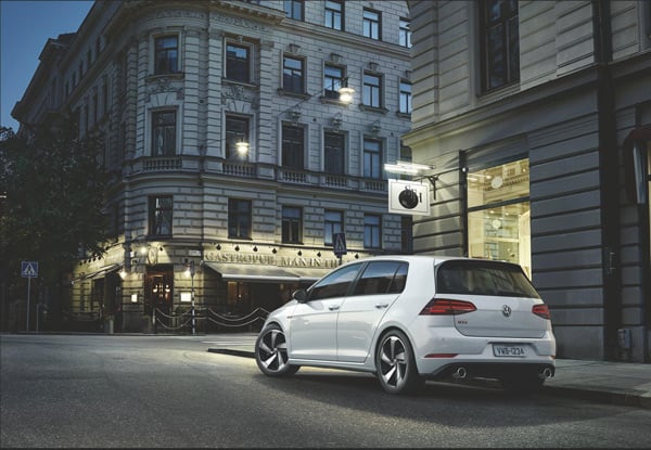 ¡Conduce con estilo! Conoce el carro deportivo perfecto para la ciudad